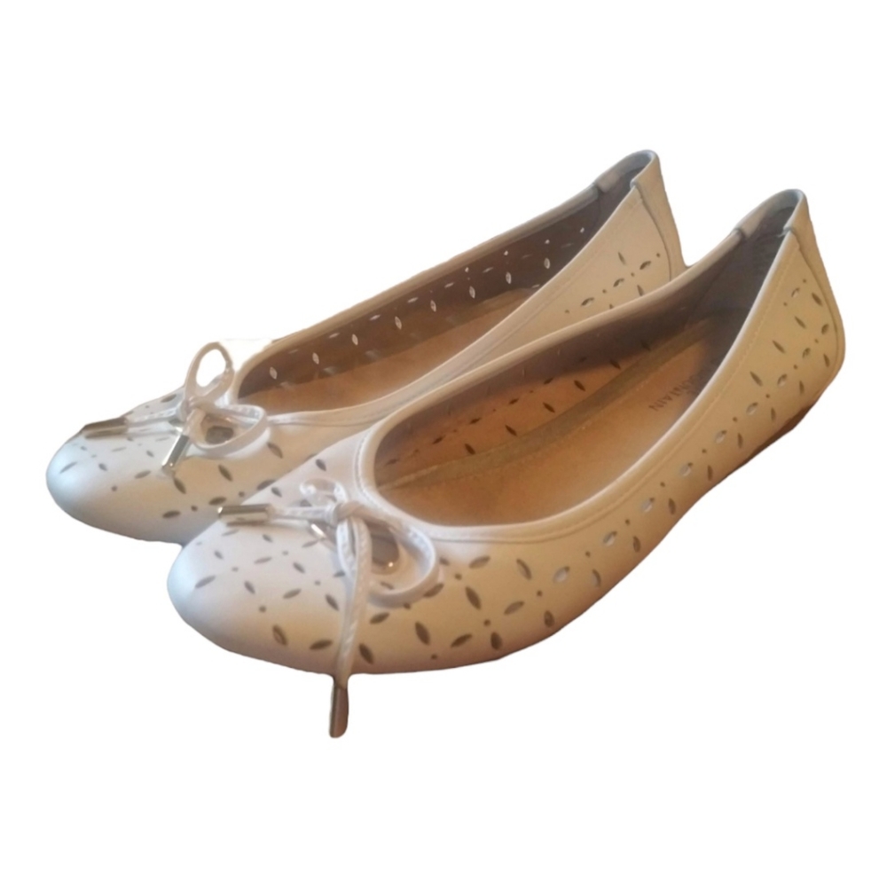 White Mountain White & Gold Laser Cut Ballet Flats Si… - Gem